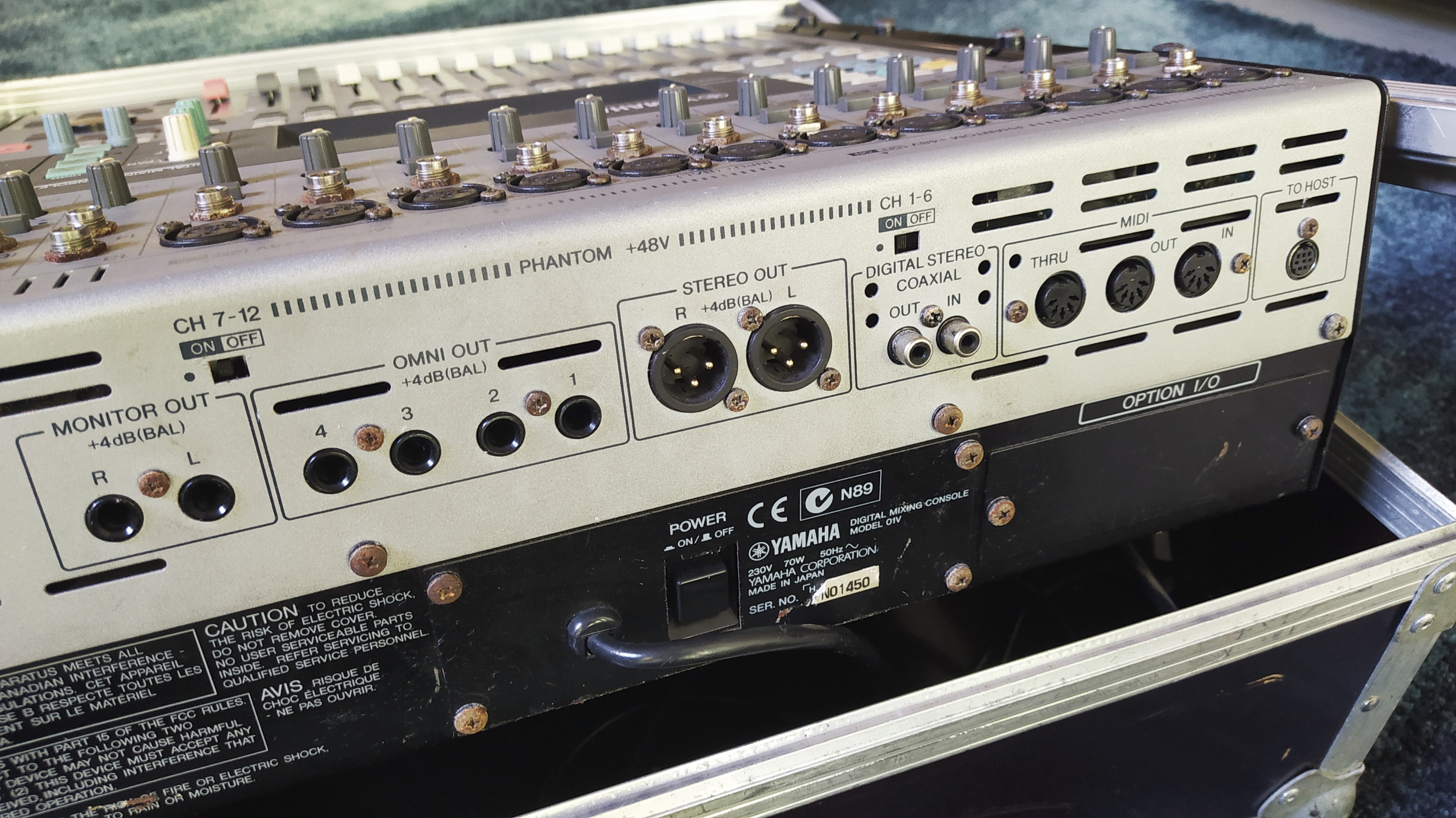 01V - Yamaha 01V - Audiofanzine