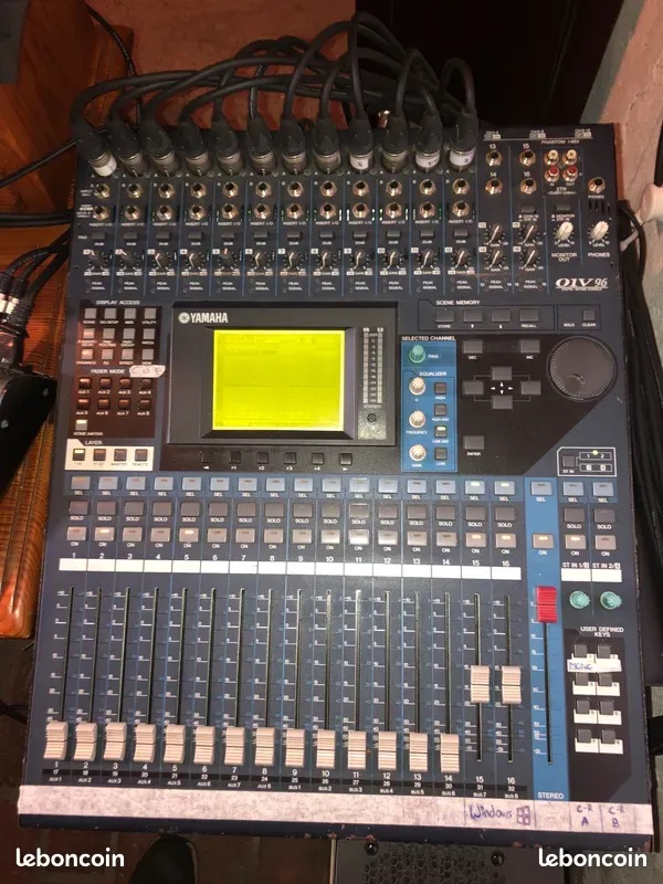 01V96 - Yamaha 01V96 - Audiofanzine