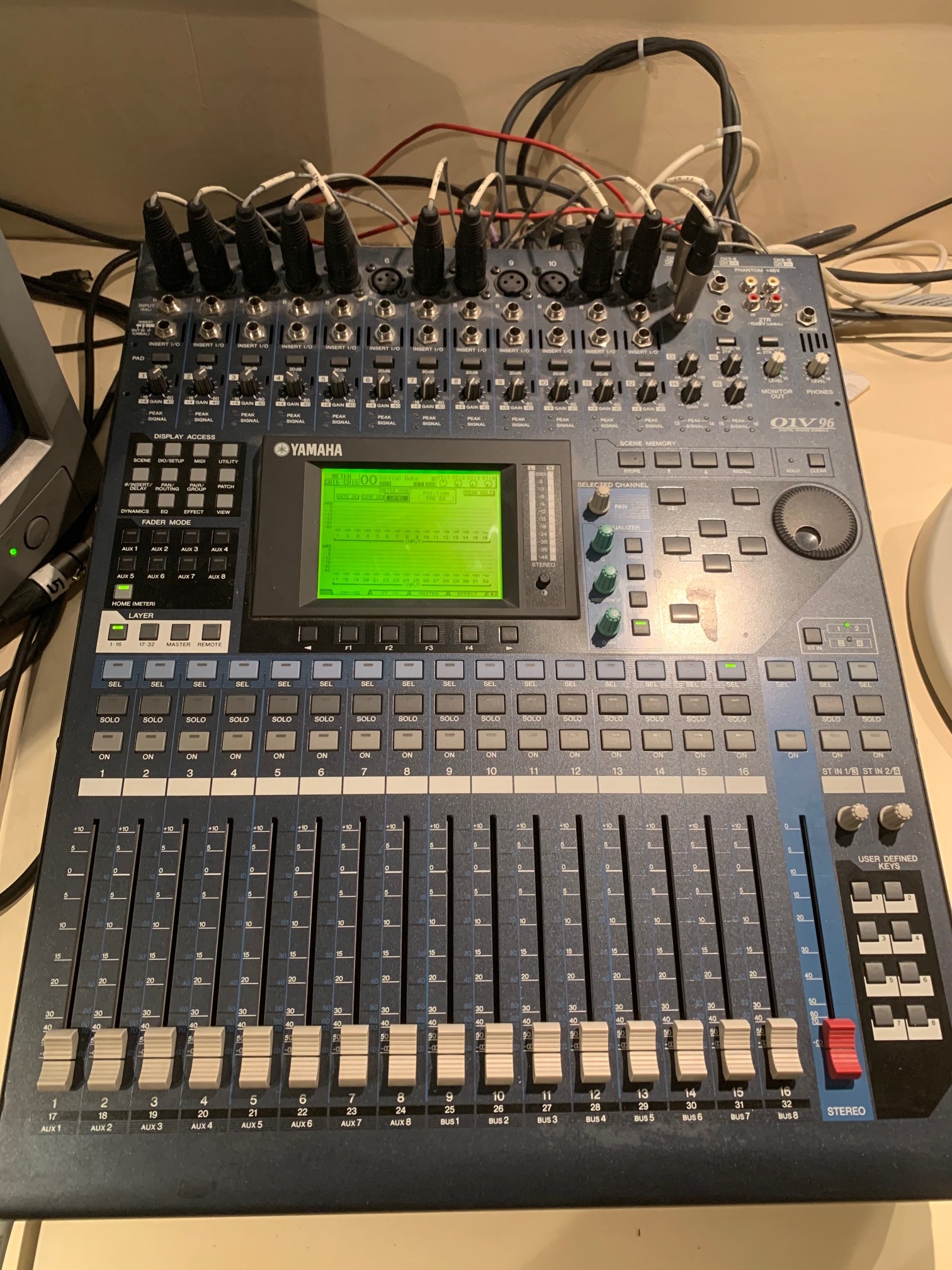 01V96 V2 - Yamaha 01V96 V2 - Audiofanzine