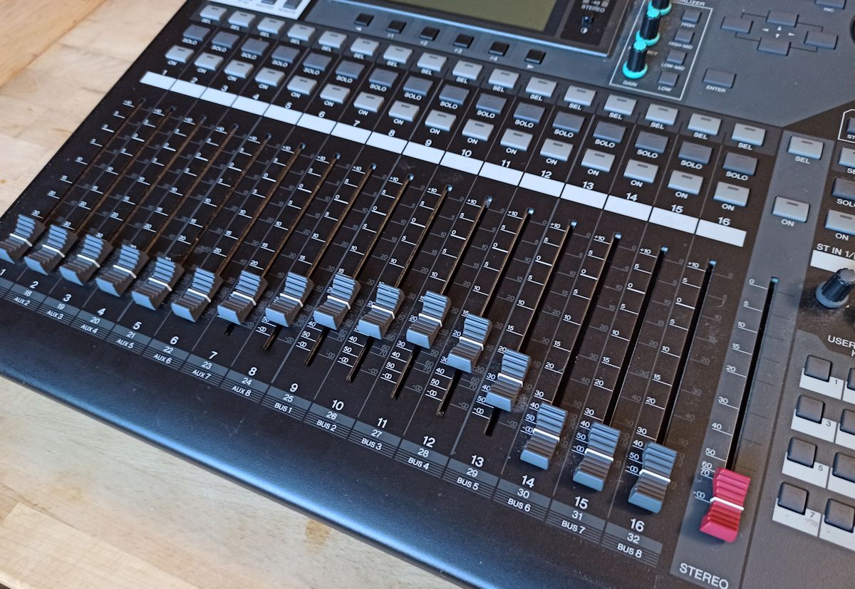 01V96i - Yamaha 01V96i - Audiofanzine