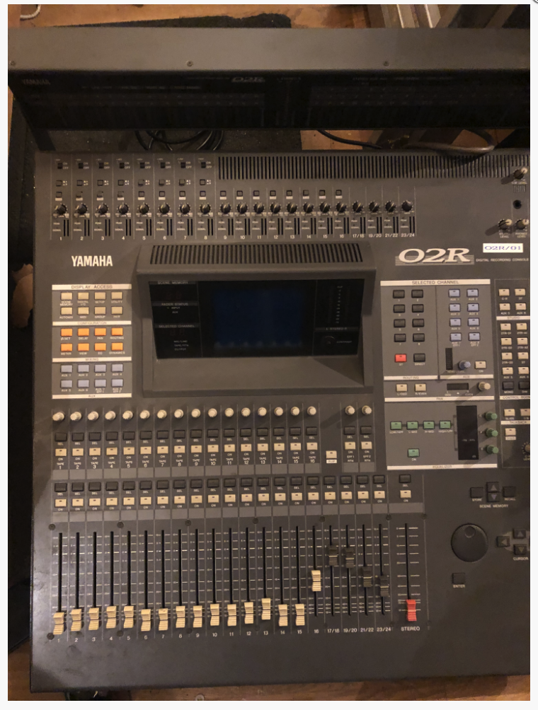 02R - Yamaha 02R - Audiofanzine