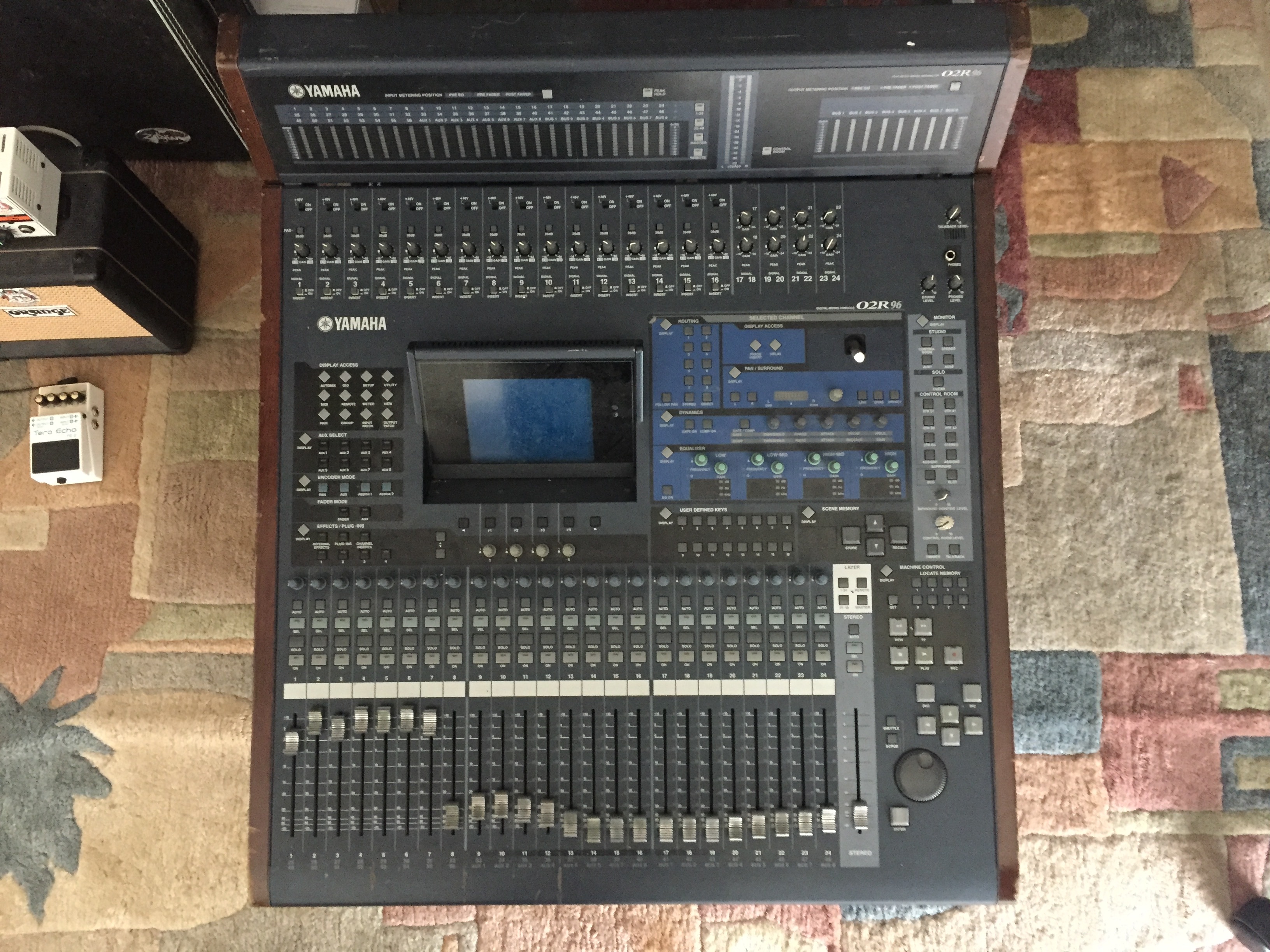 02R96 V2 - Yamaha 02R96 V2 - Audiofanzine