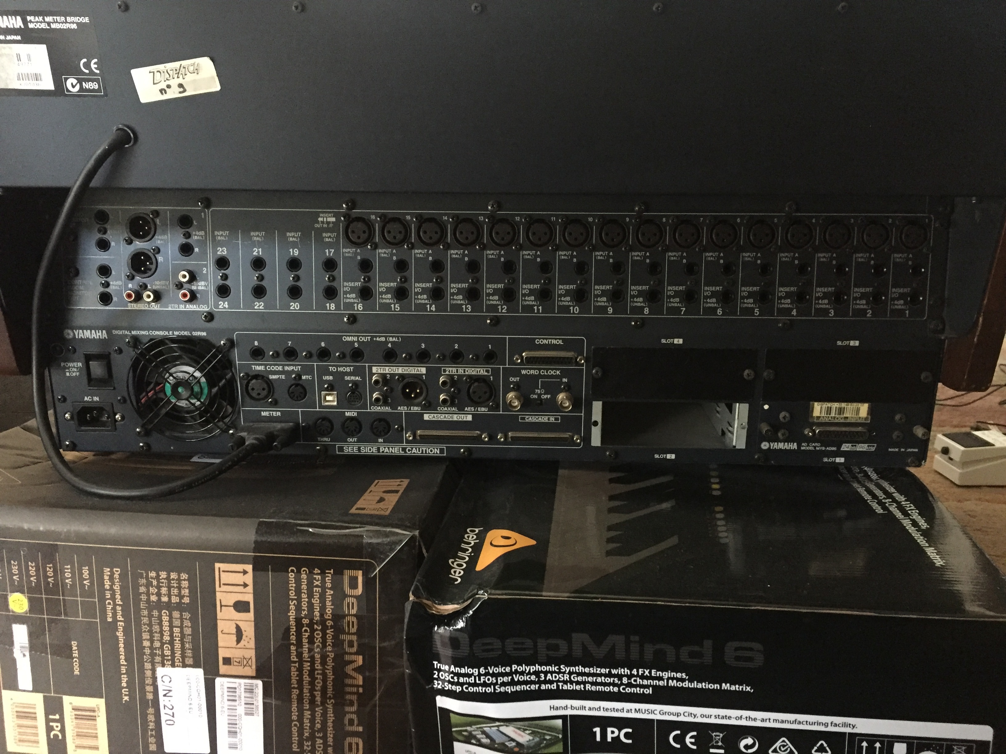 02R96 V2 - Yamaha 02R96 V2 - Audiofanzine