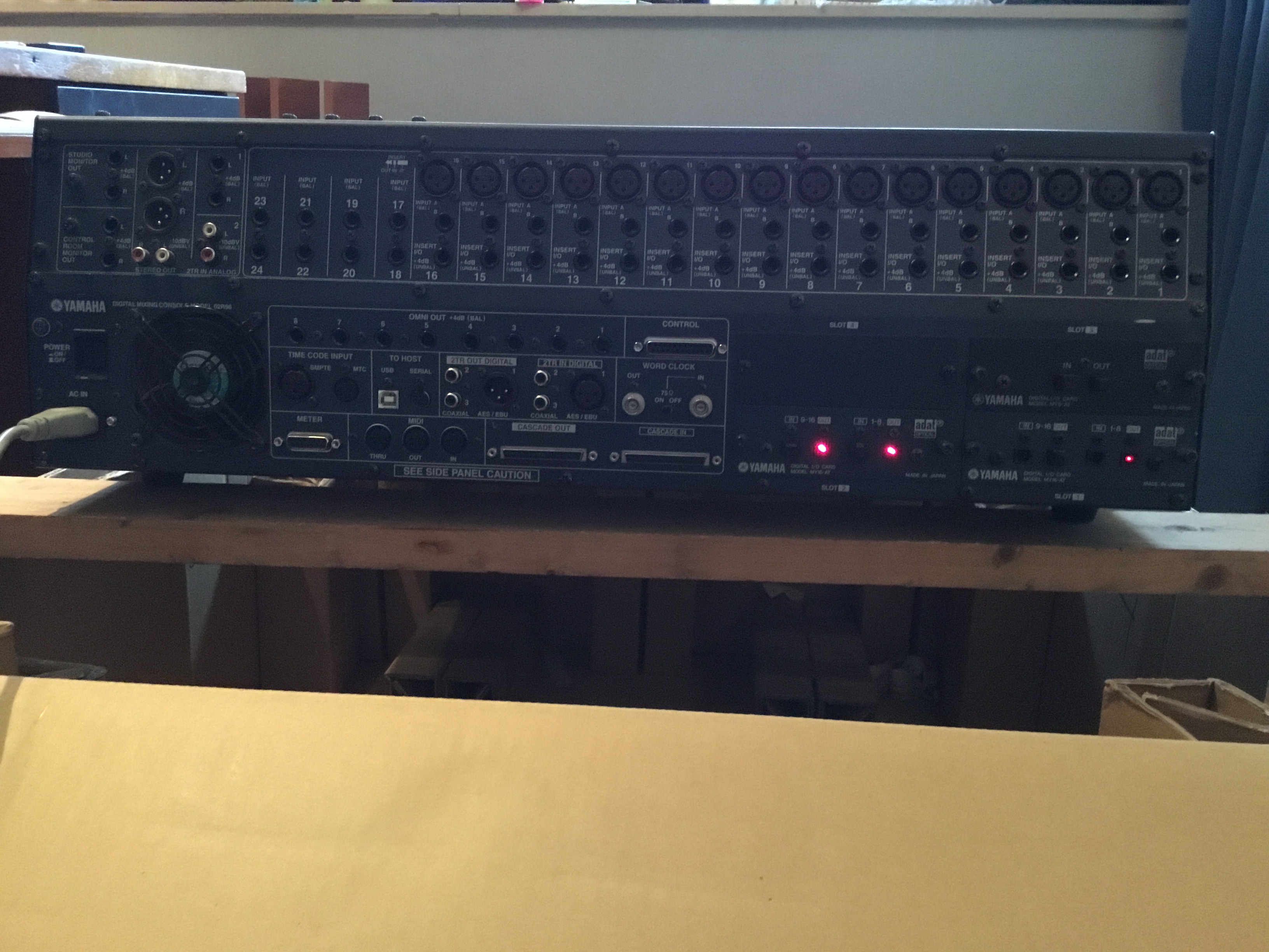 02R96 V2 - Yamaha 02R96 V2 - Audiofanzine