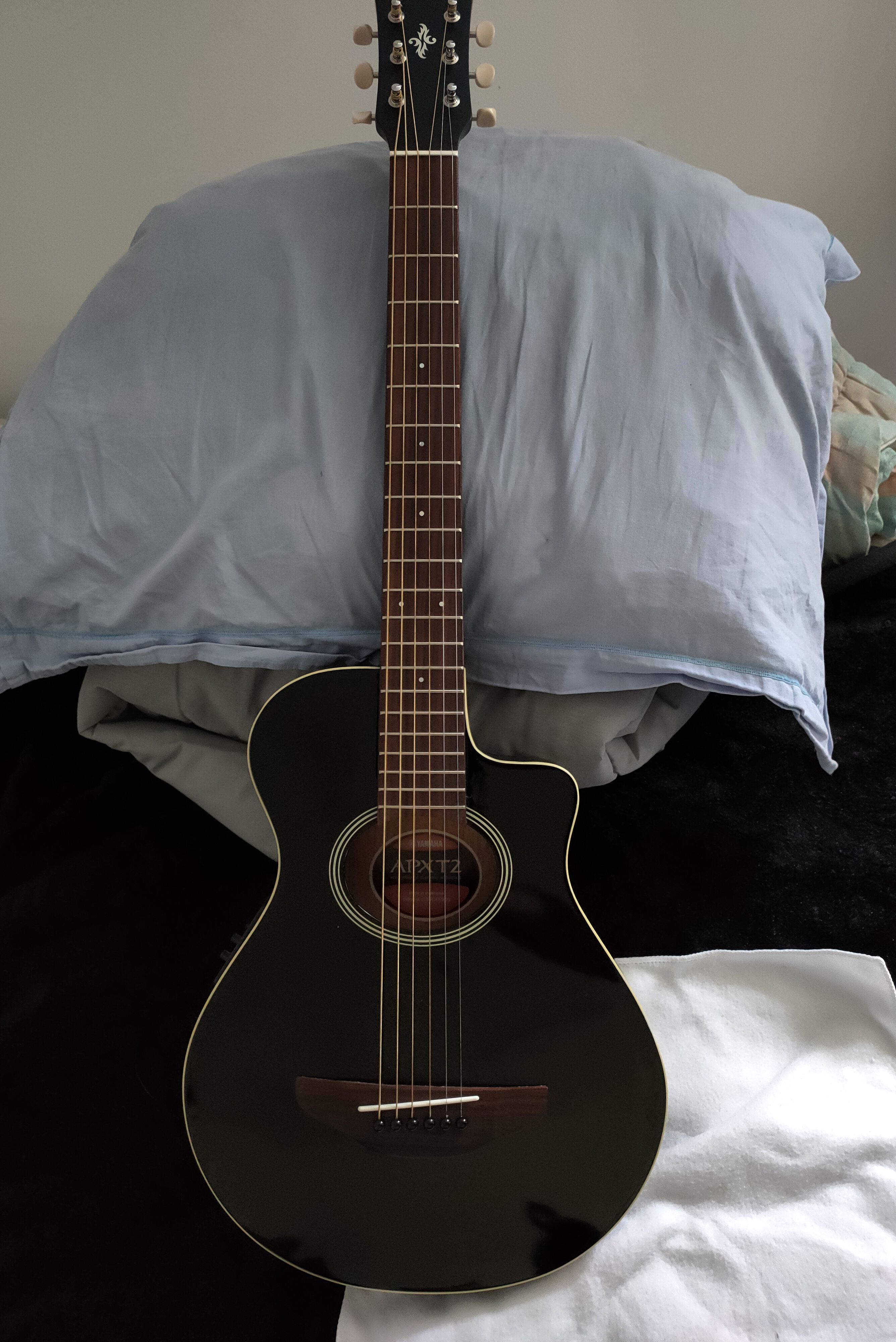 APX-T2 - Yamaha APX-T2 - Audiofanzine