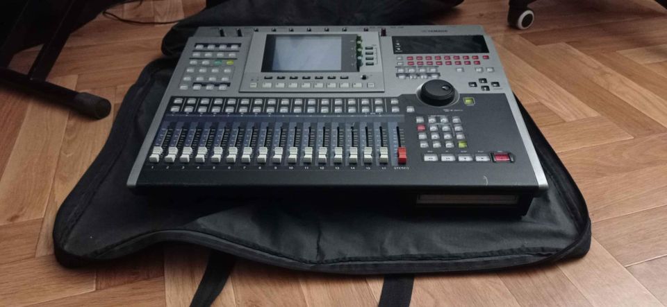 AW4416 - Yamaha AW4416 - Audiofanzine