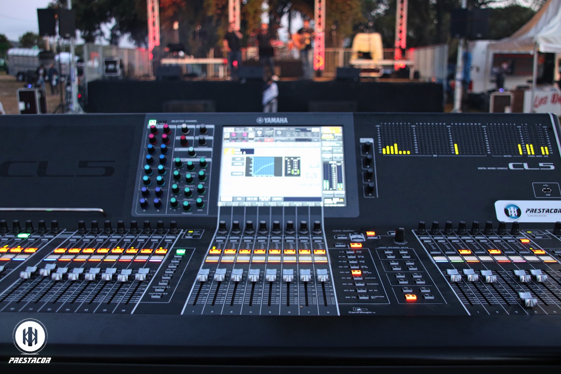 CL5 - Yamaha CL5 - Audiofanzine