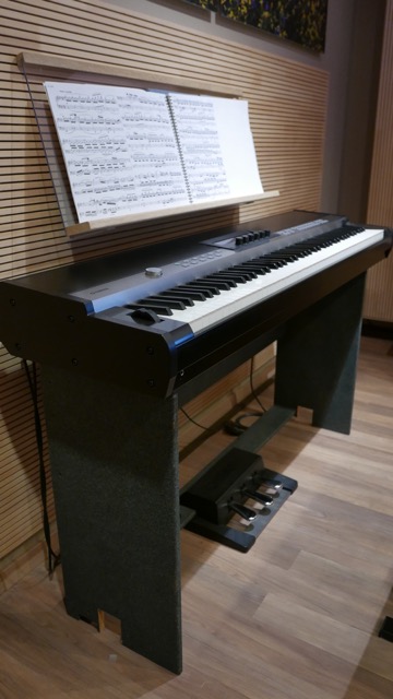 CP1 - Yamaha CP1 - Audiofanzine