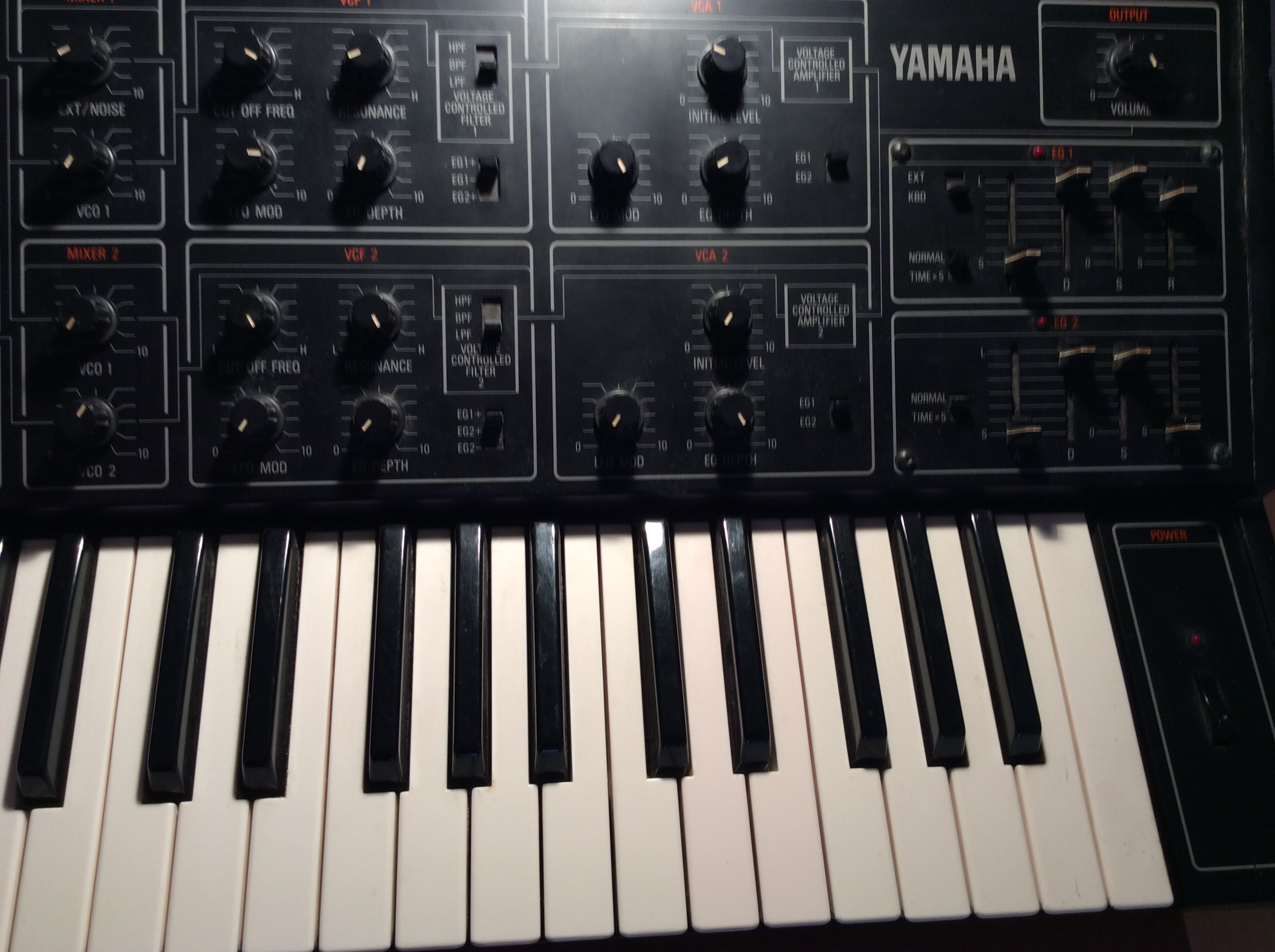 CS15 - Yamaha CS15 - Audiofanzine