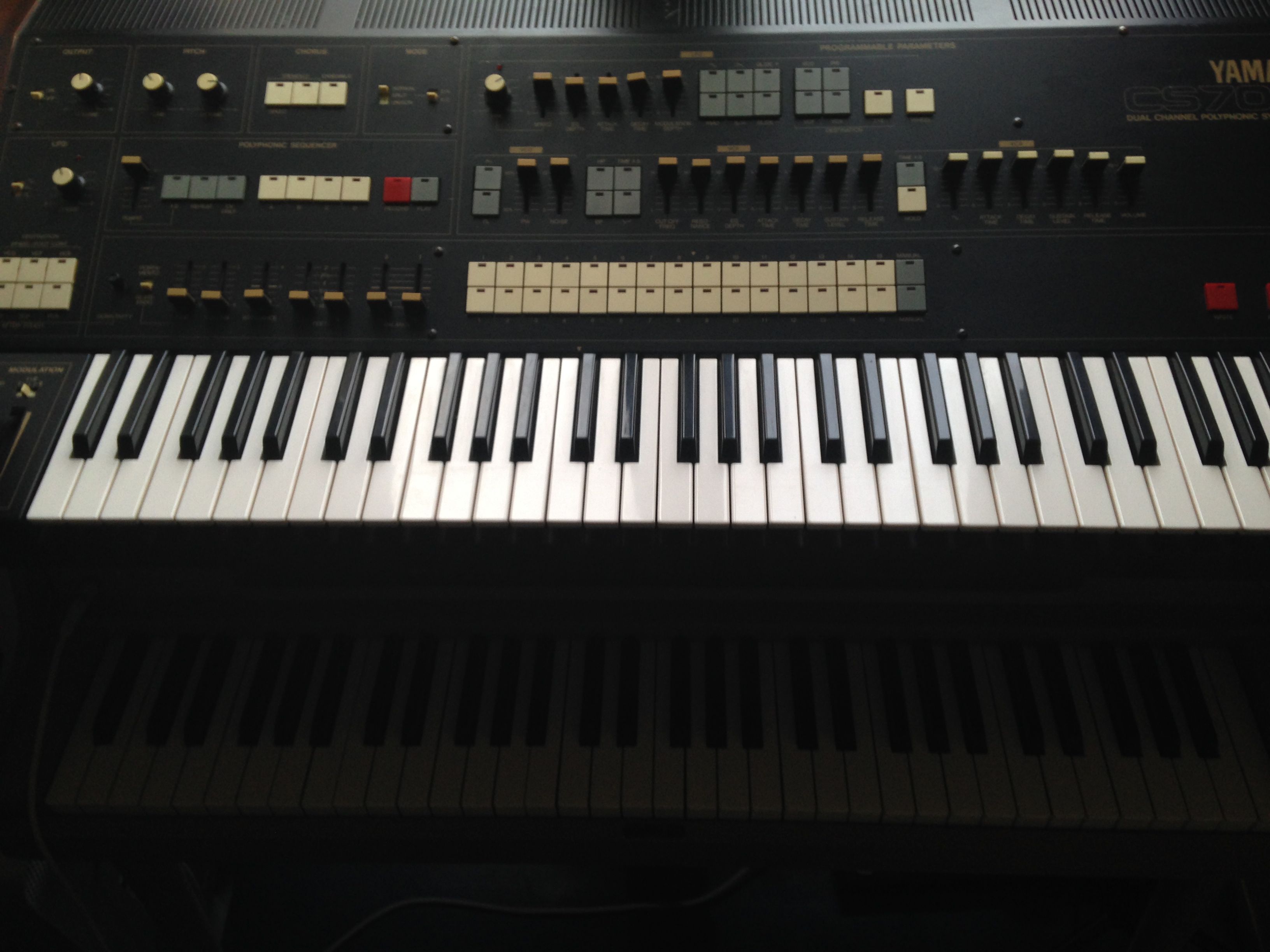 Yamaha CS70M image (#1602712) - Audiofanzine