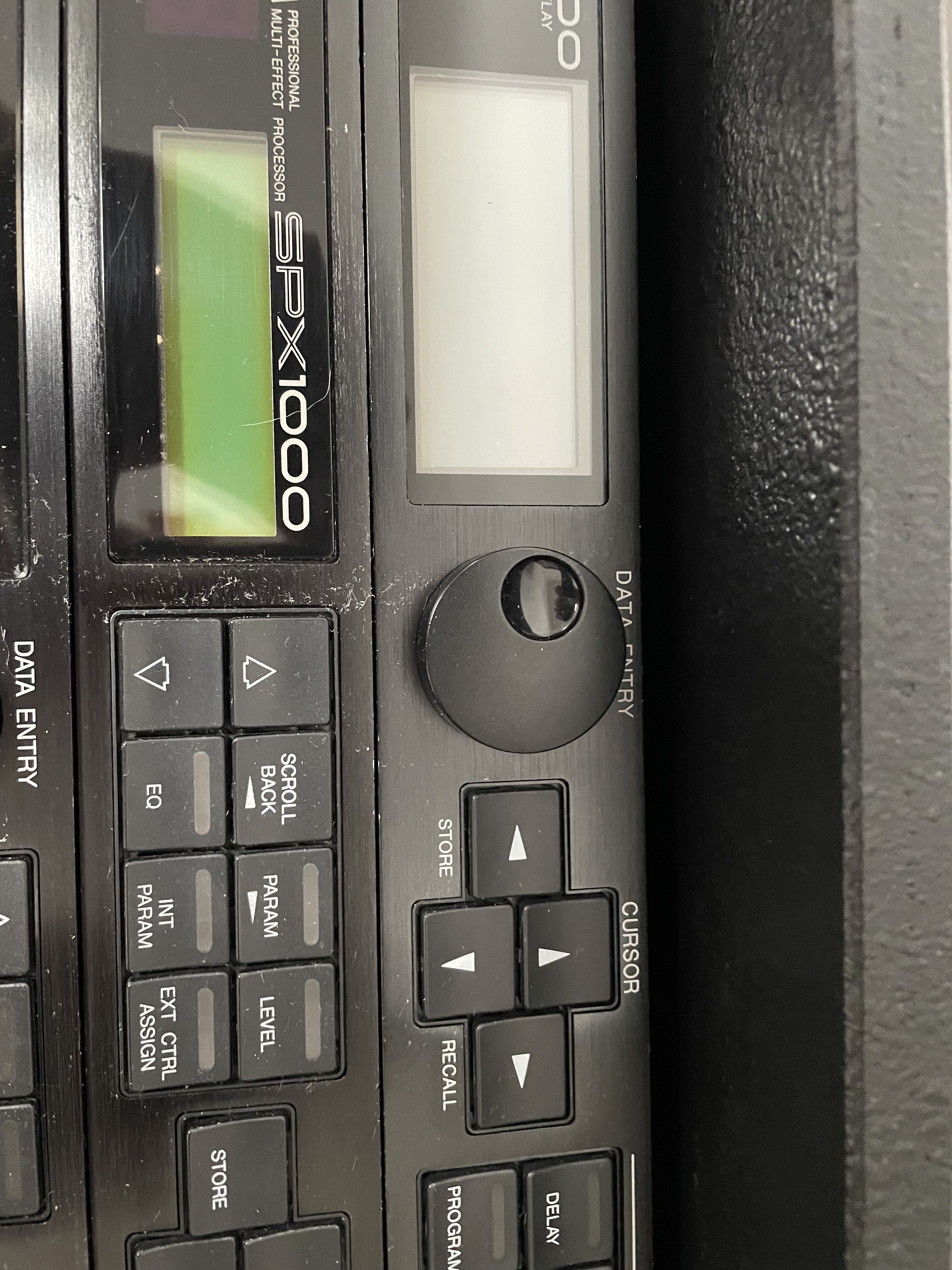 D5000 - Yamaha D5000 - Audiofanzine