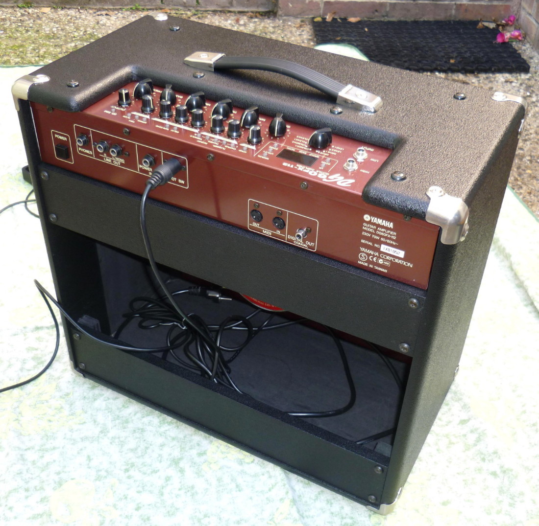 DG60FX-112 - Yamaha DG60FX-112 - Audiofanzine