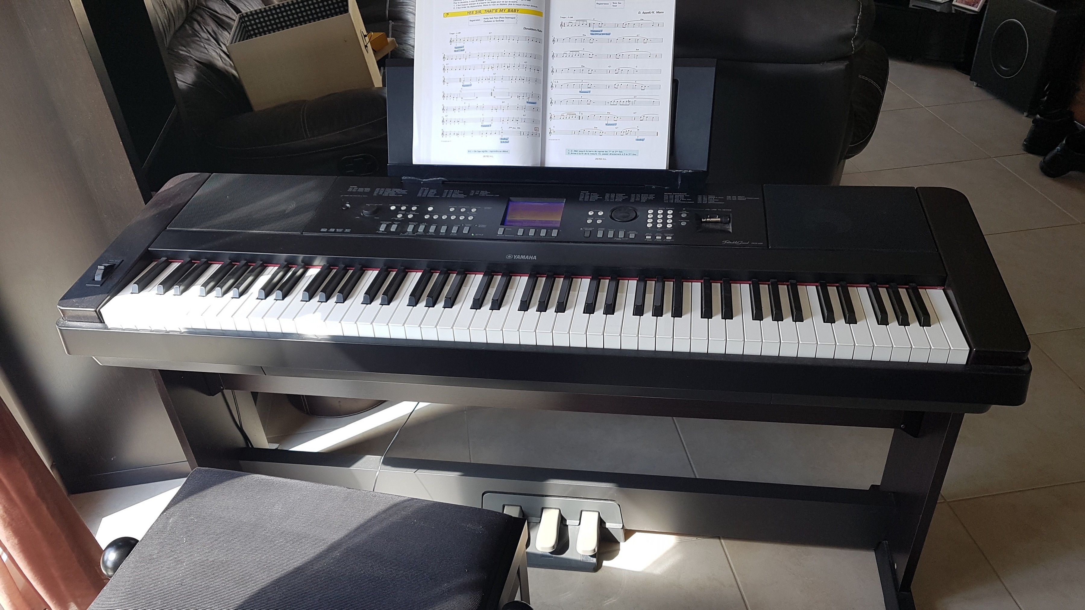 DGX-650 - Yamaha DGX-650 - Audiofanzine