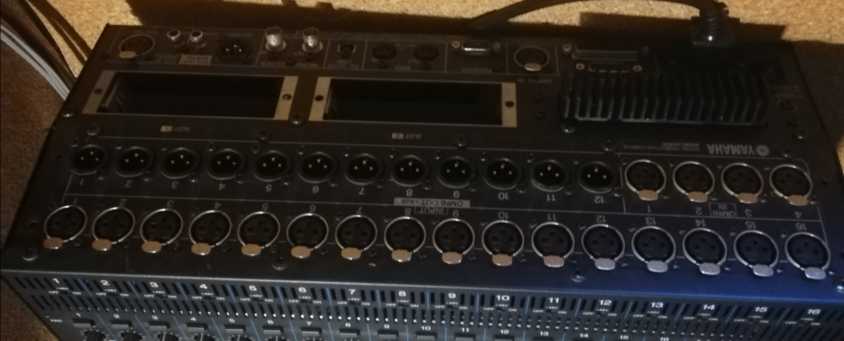 DM1000 - Yamaha DM1000 - Audiofanzine