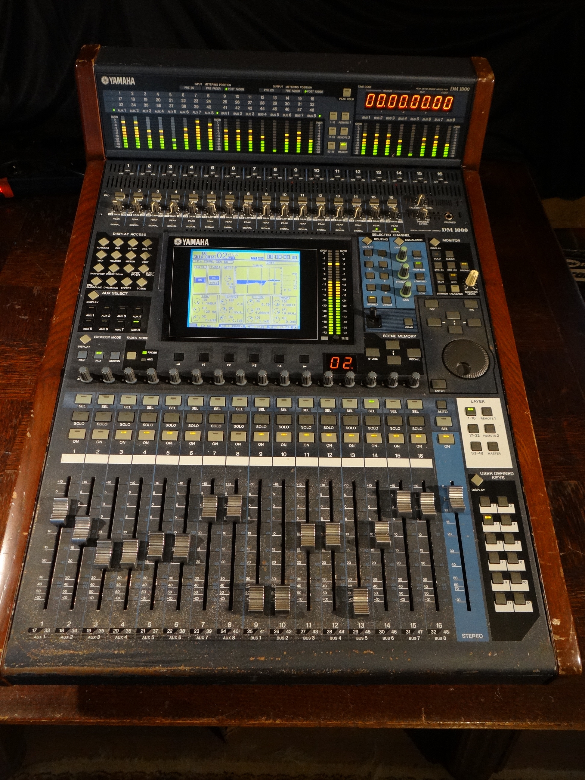 DM1000 V2 - Yamaha DM1000 V2 - Audiofanzine