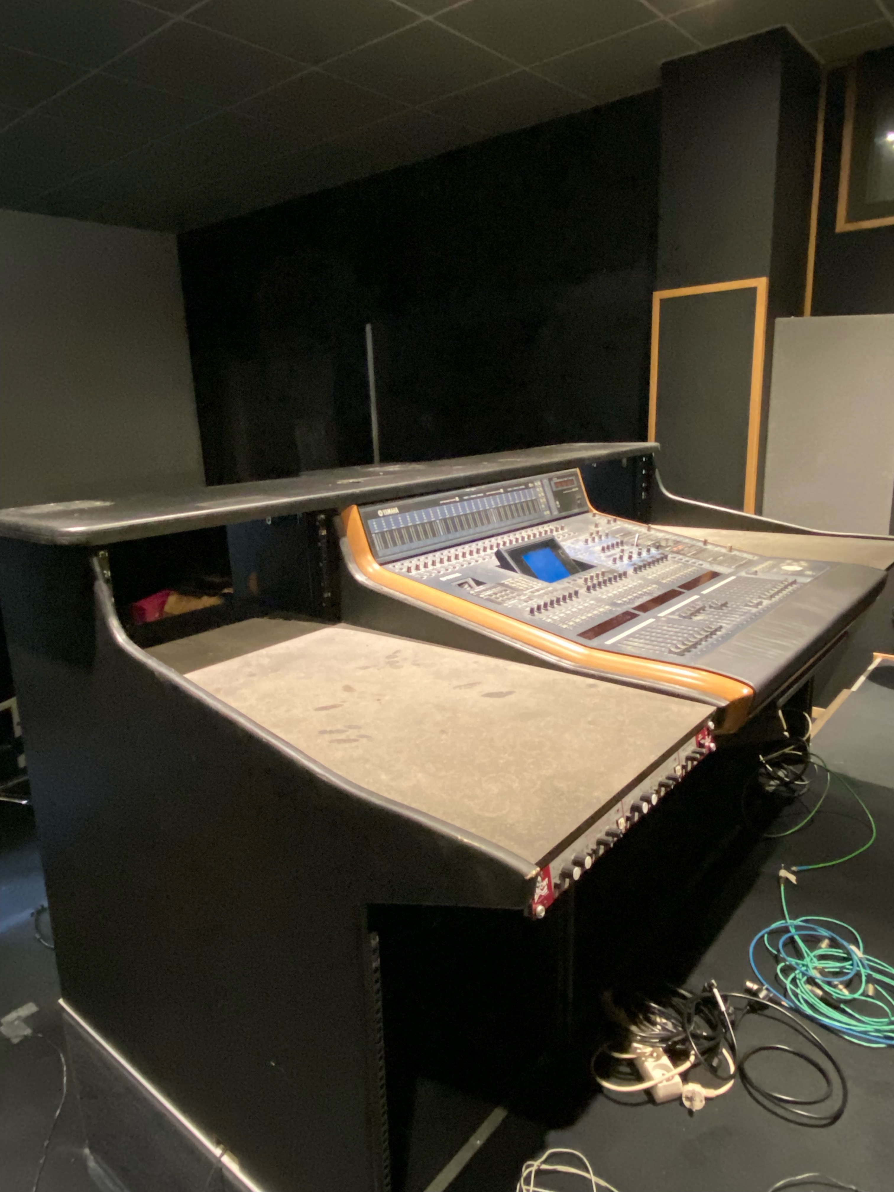 DM2000 V2 - Yamaha DM2000 V2 - Audiofanzine