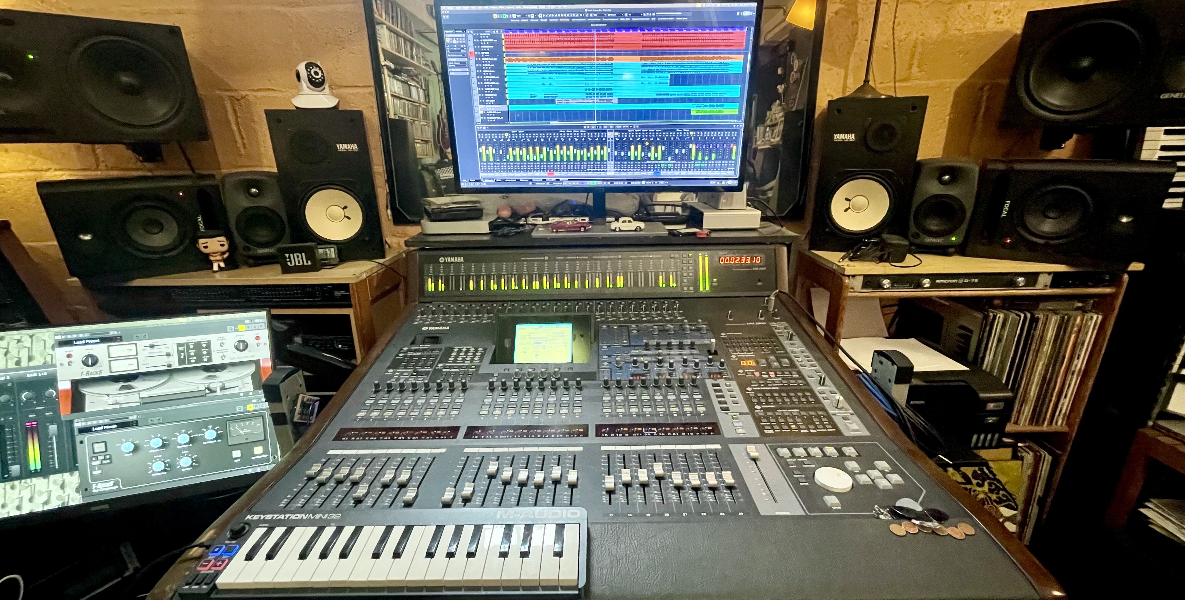 DM2000 V2 - Yamaha DM2000 V2 - Audiofanzine