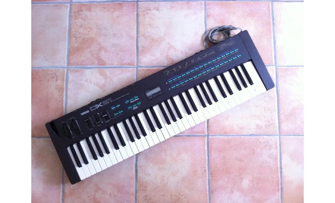 DX21 - Yamaha DX21 - Audiofanzine