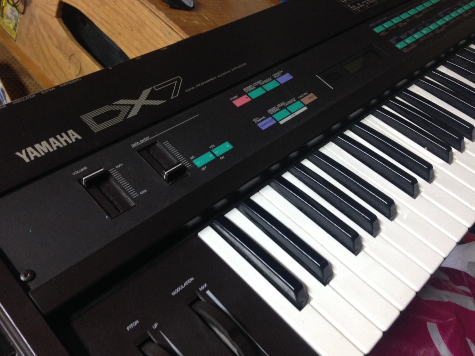 Yamaha DX7 image (#1820922) - Audiofanzine