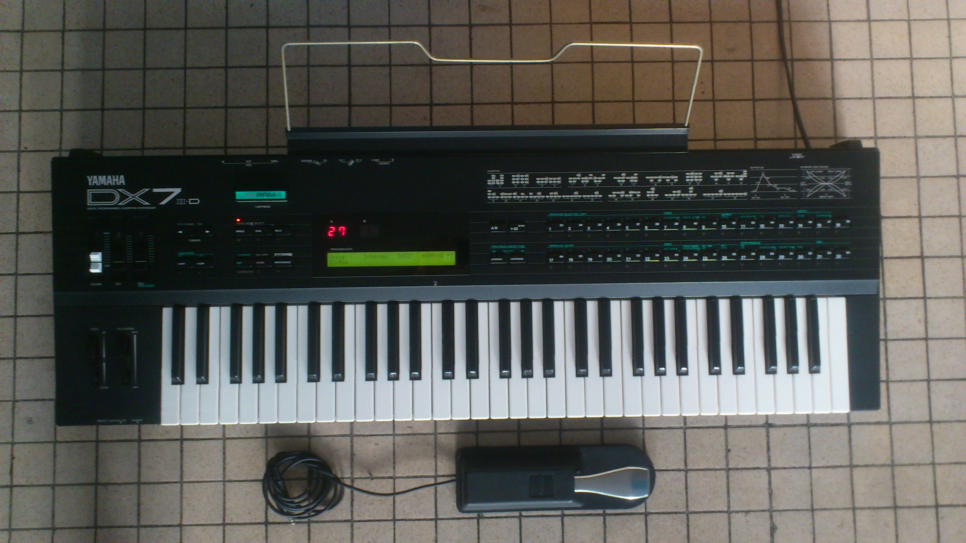 Yamaha DX7 IID image (#2017393) - Audiofanzine