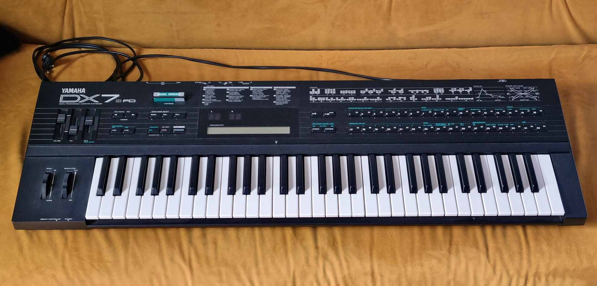 DX7 IIFD - Yamaha DX7 IIFD - Audiofanzine