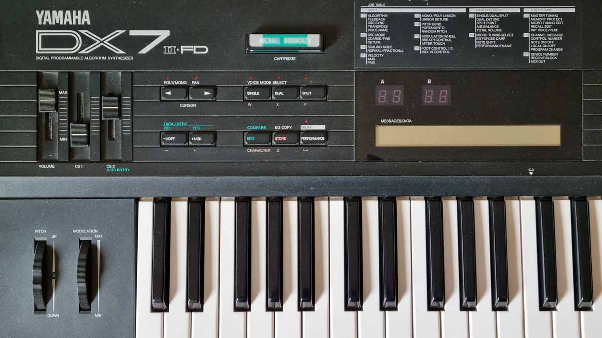 DX7 IIFD - Yamaha DX7 IIFD - Audiofanzine