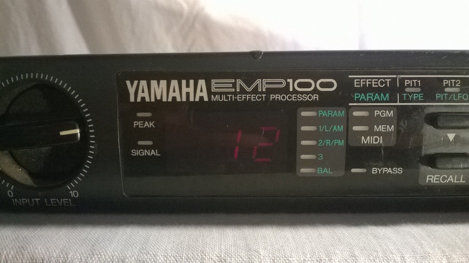 EMP100 - Yamaha EMP100 - Audiofanzine