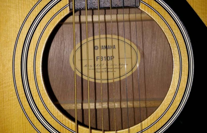 F310P - Yamaha F310P - Audiofanzine