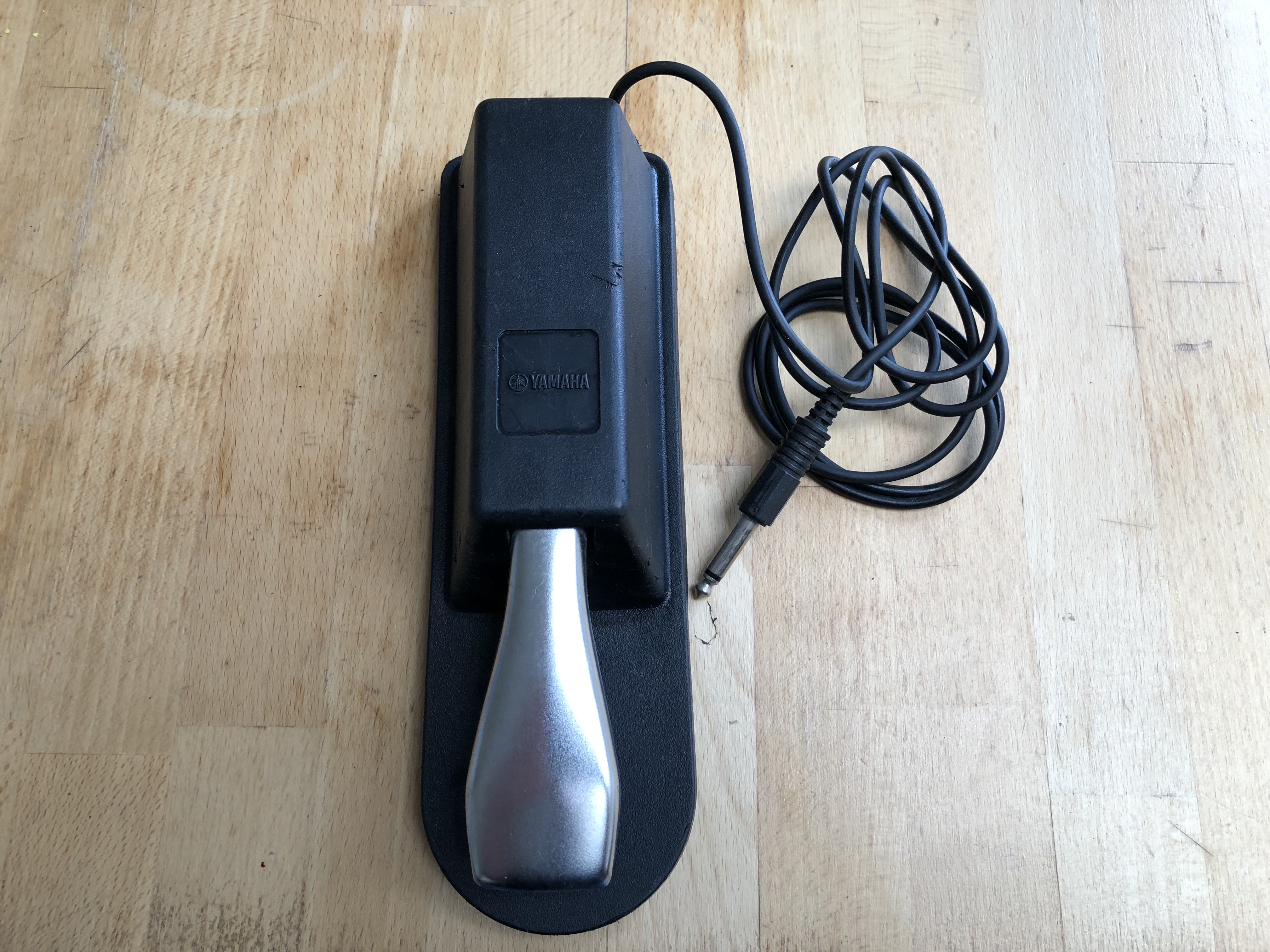 FC4 - Yamaha FC4 - Audiofanzine