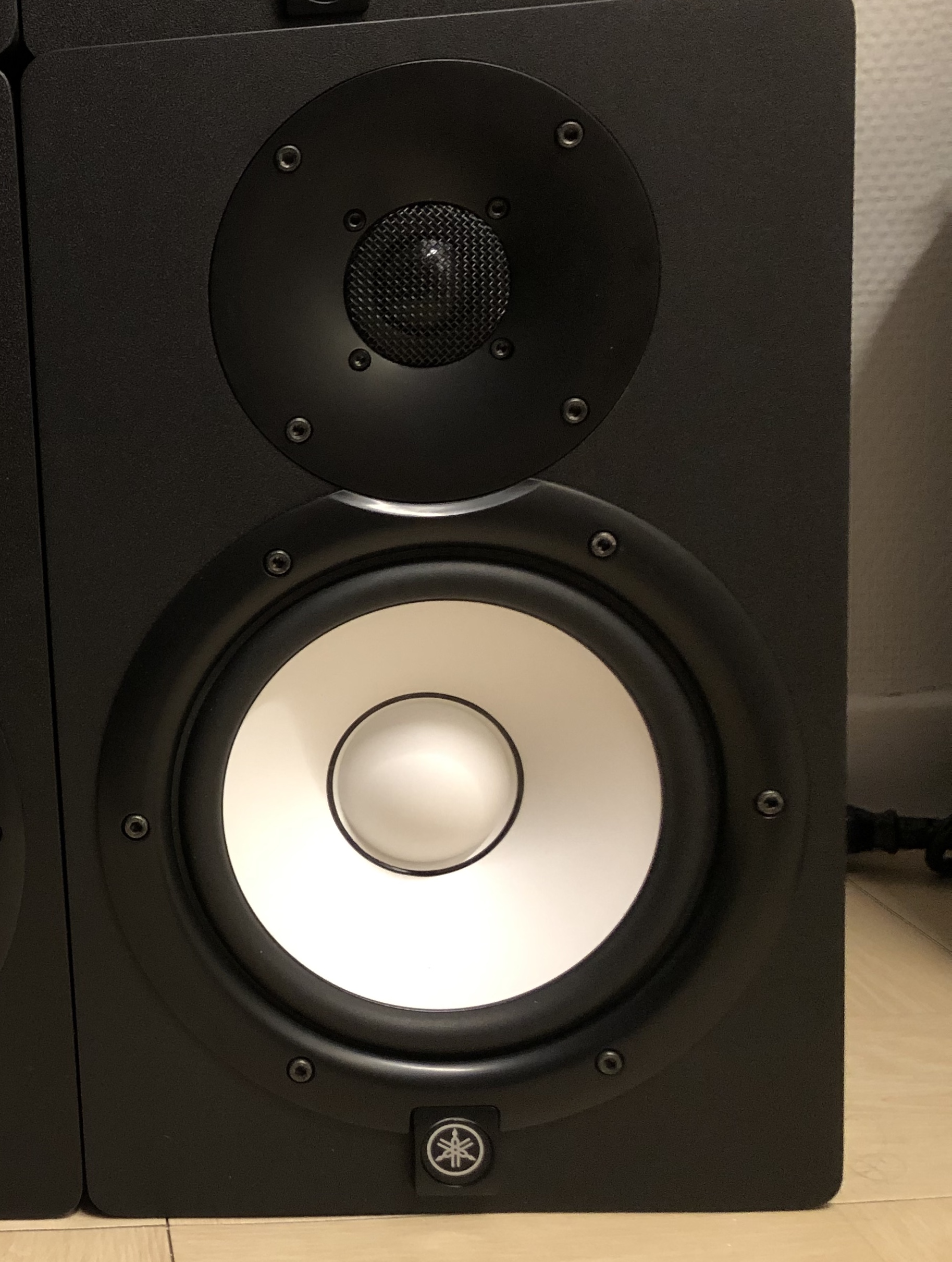 HS7 - Yamaha HS7 - Audiofanzine