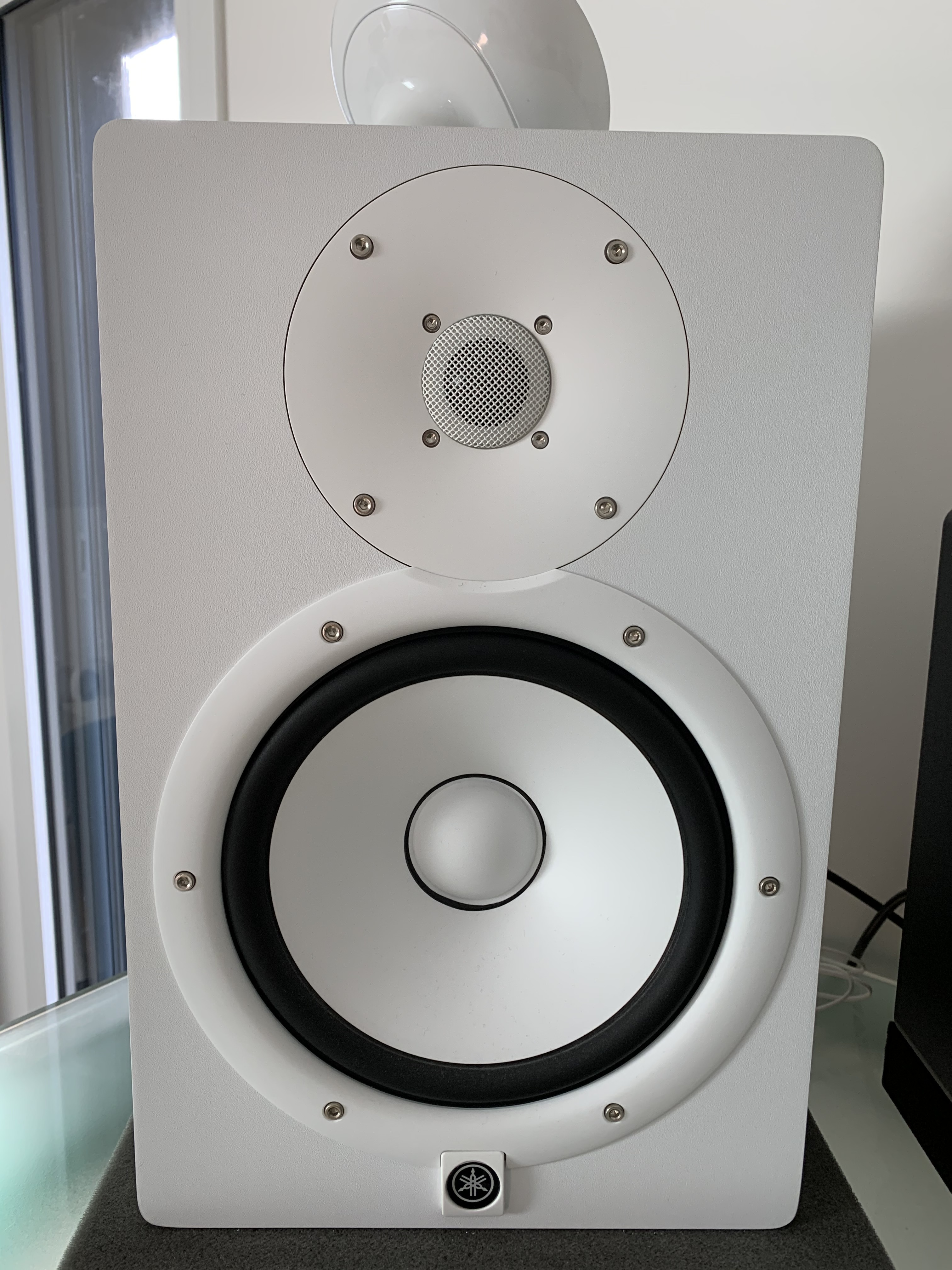 HS8 - Yamaha HS8 - Audiofanzine