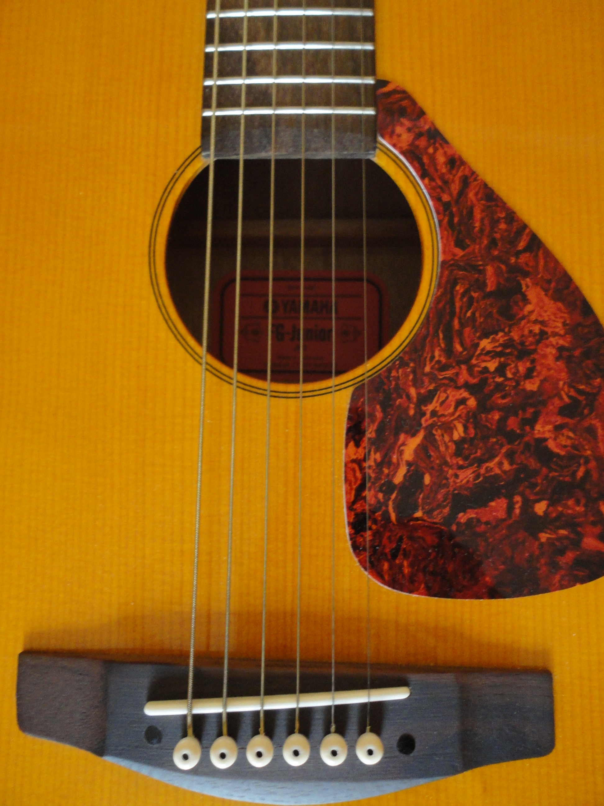 Photo Yamaha JR1 : Yamaha JR1 - Natural Gloss (#592974) - Audiofanzine