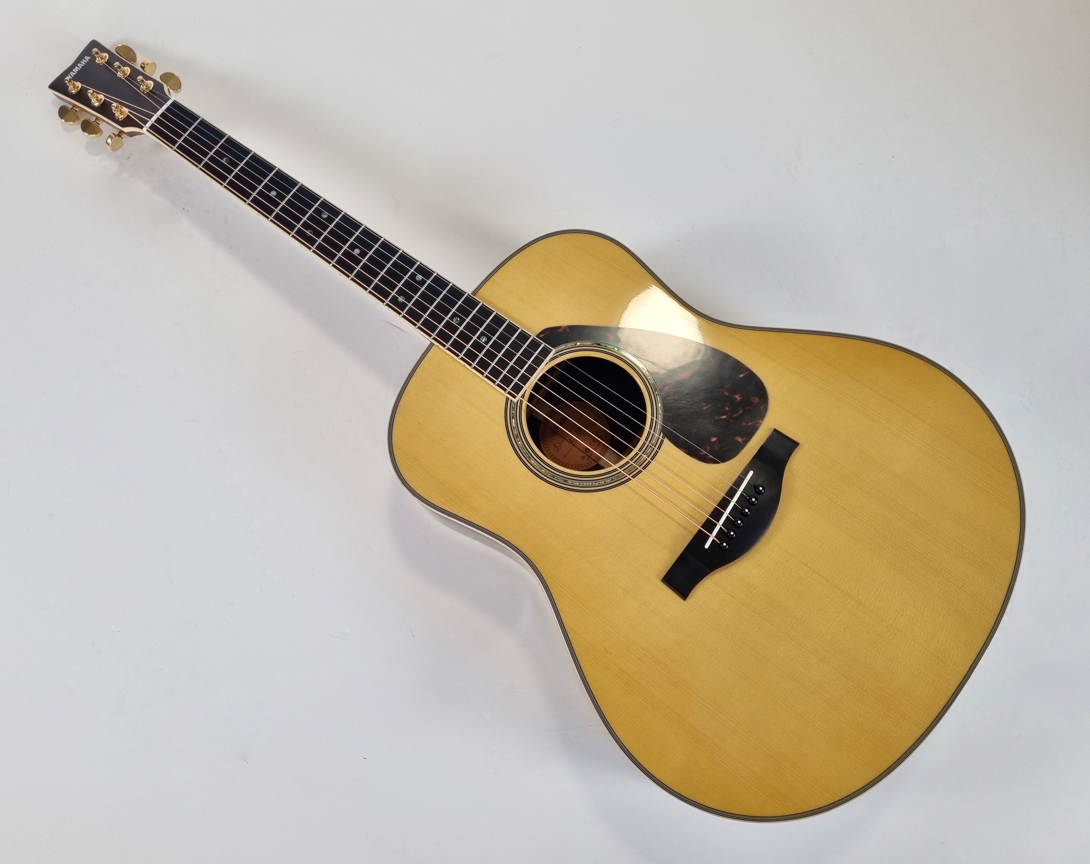 Yamaha LL16 ARE 2023 Natural (Provence-Alpes-Côte d'Azur) - Audiofanzine