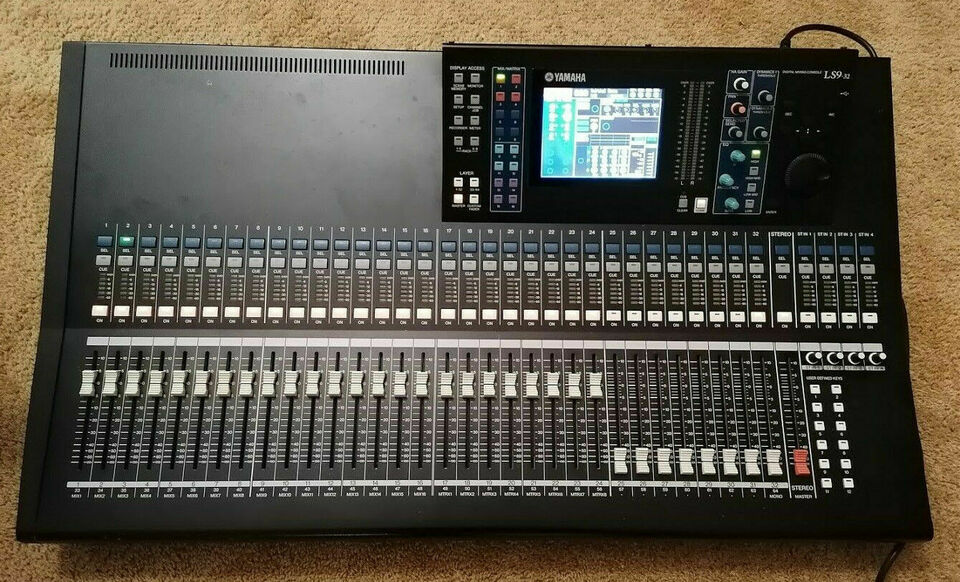 LS9-32 - Yamaha LS9-32 - Audiofanzine