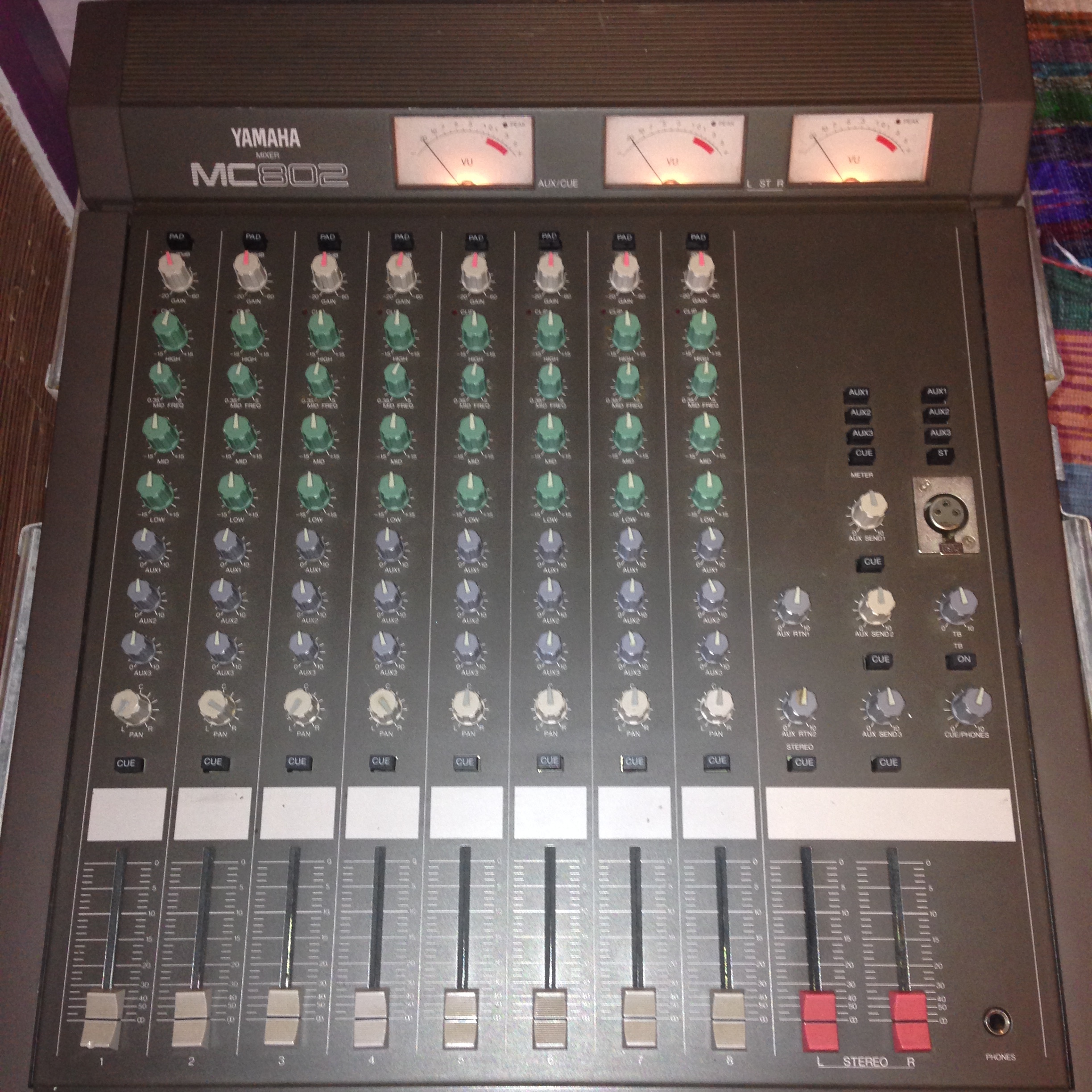 MC802 - Yamaha MC802 - Audiofanzine