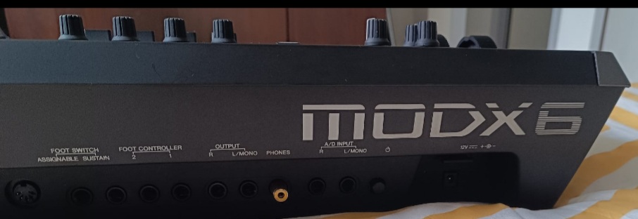 MODX6 - Yamaha MODX6 - Audiofanzine