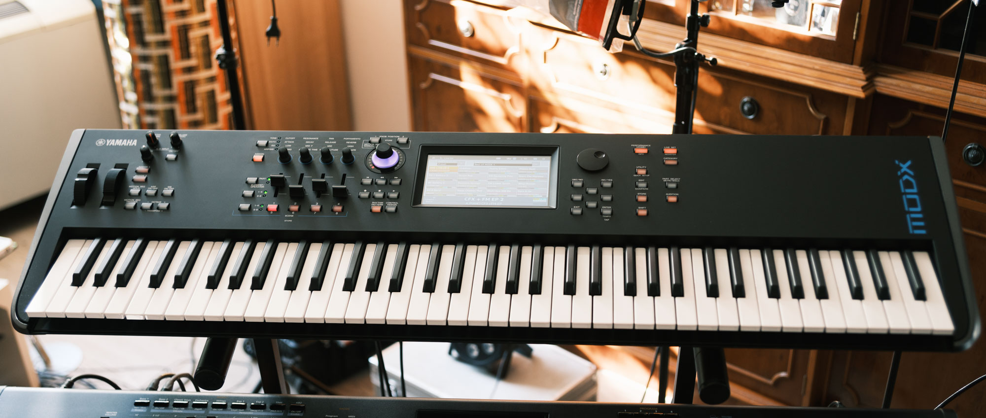 MODX7 - Yamaha MODX7 - Audiofanzine