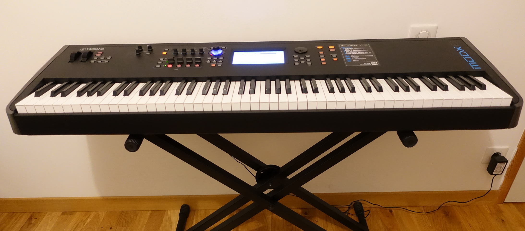 MODX8 - Yamaha MODX8 - Audiofanzine