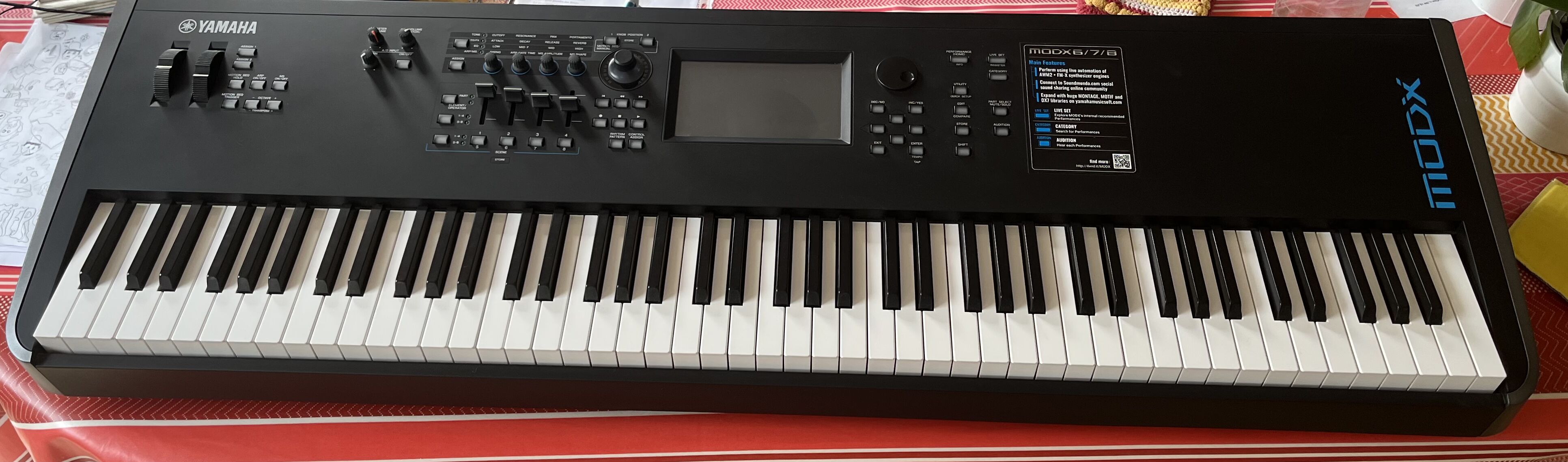 MODX8 - Yamaha MODX8 - Audiofanzine