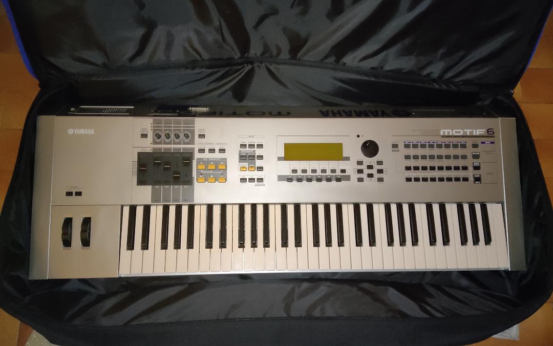 MOTIF 6 - Yamaha MOTIF 6 - Audiofanzine