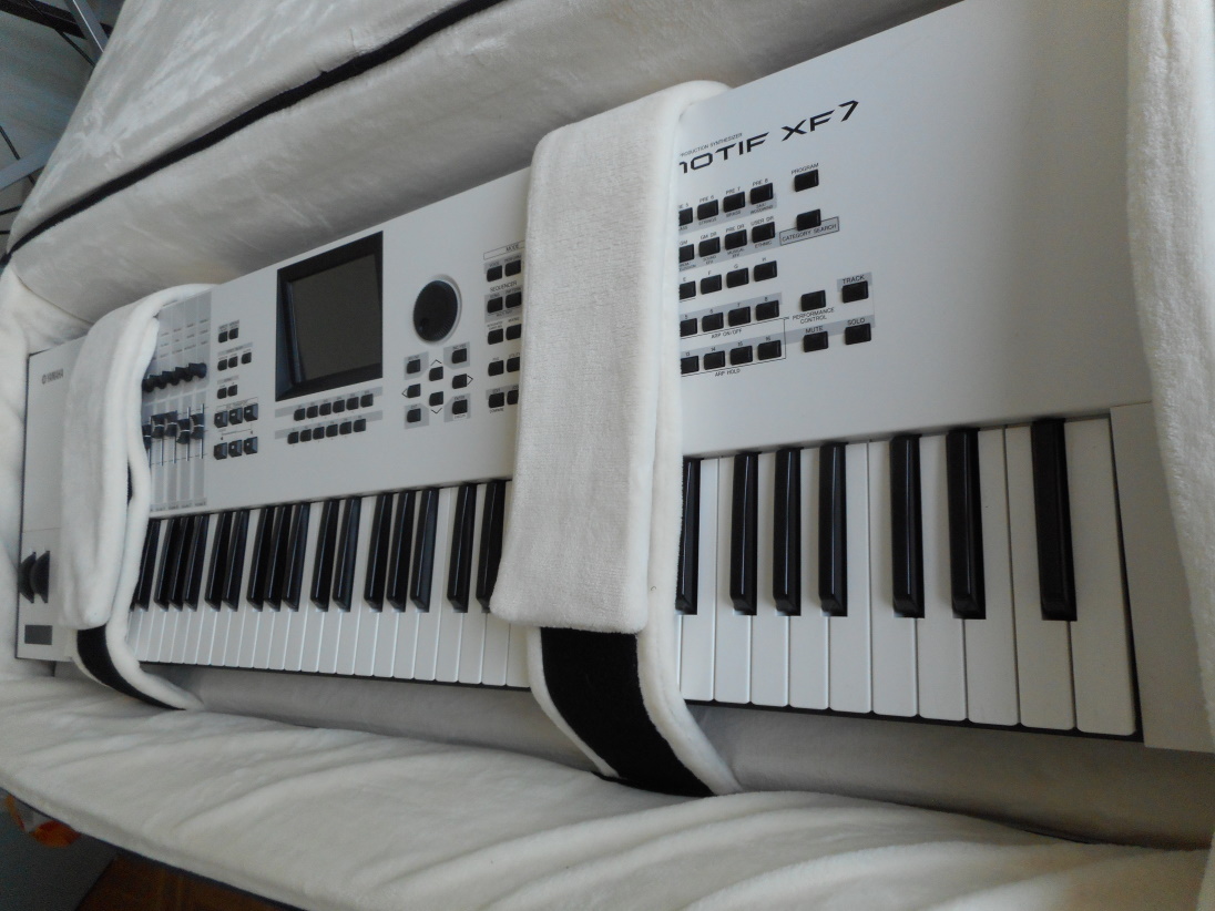 MOTIF XF7 - Yamaha MOTIF XF7 - Audiofanzine