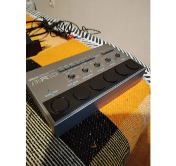 MR10 - Yamaha MR10 - Audiofanzine