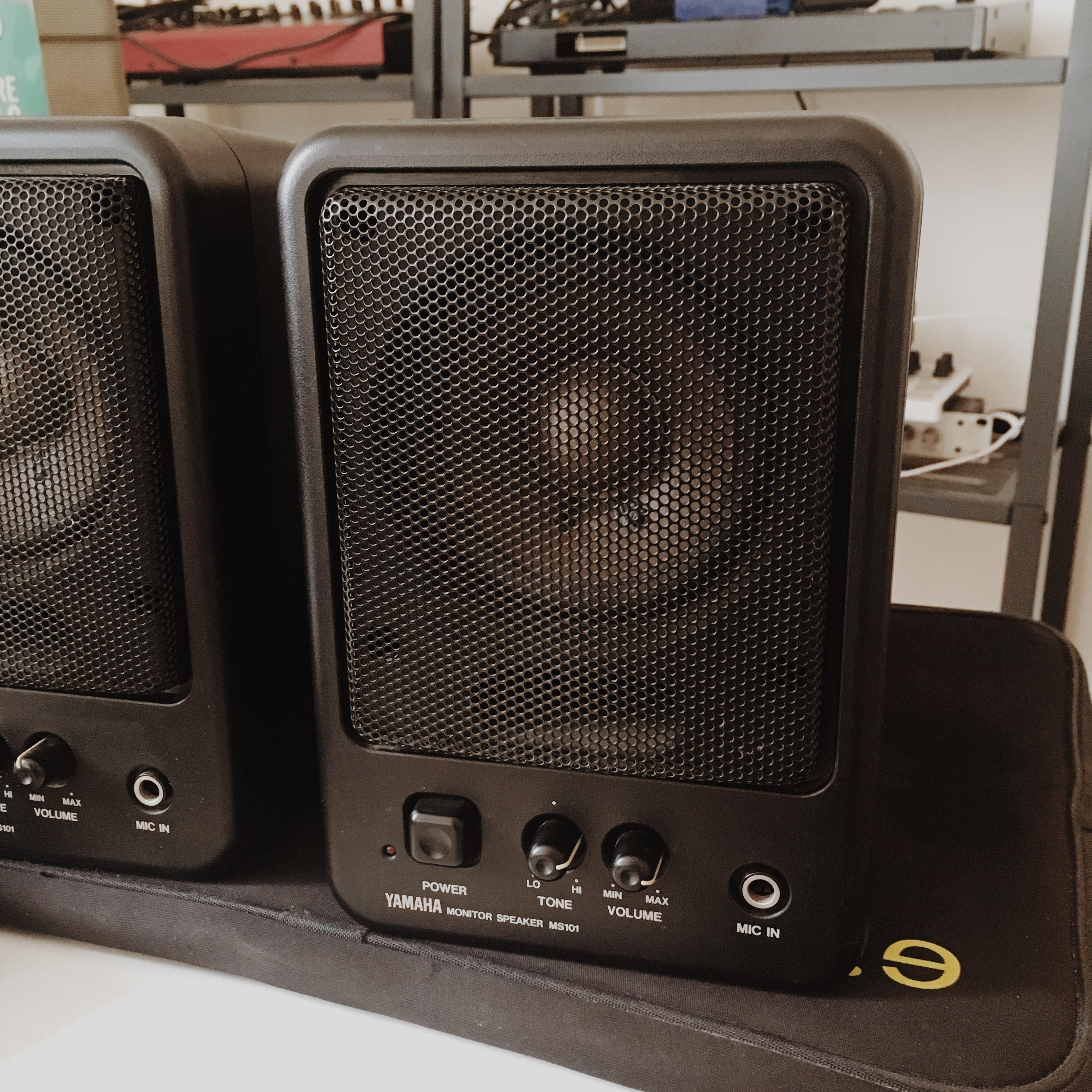 MS101 III - Yamaha MS101 III - Audiofanzine