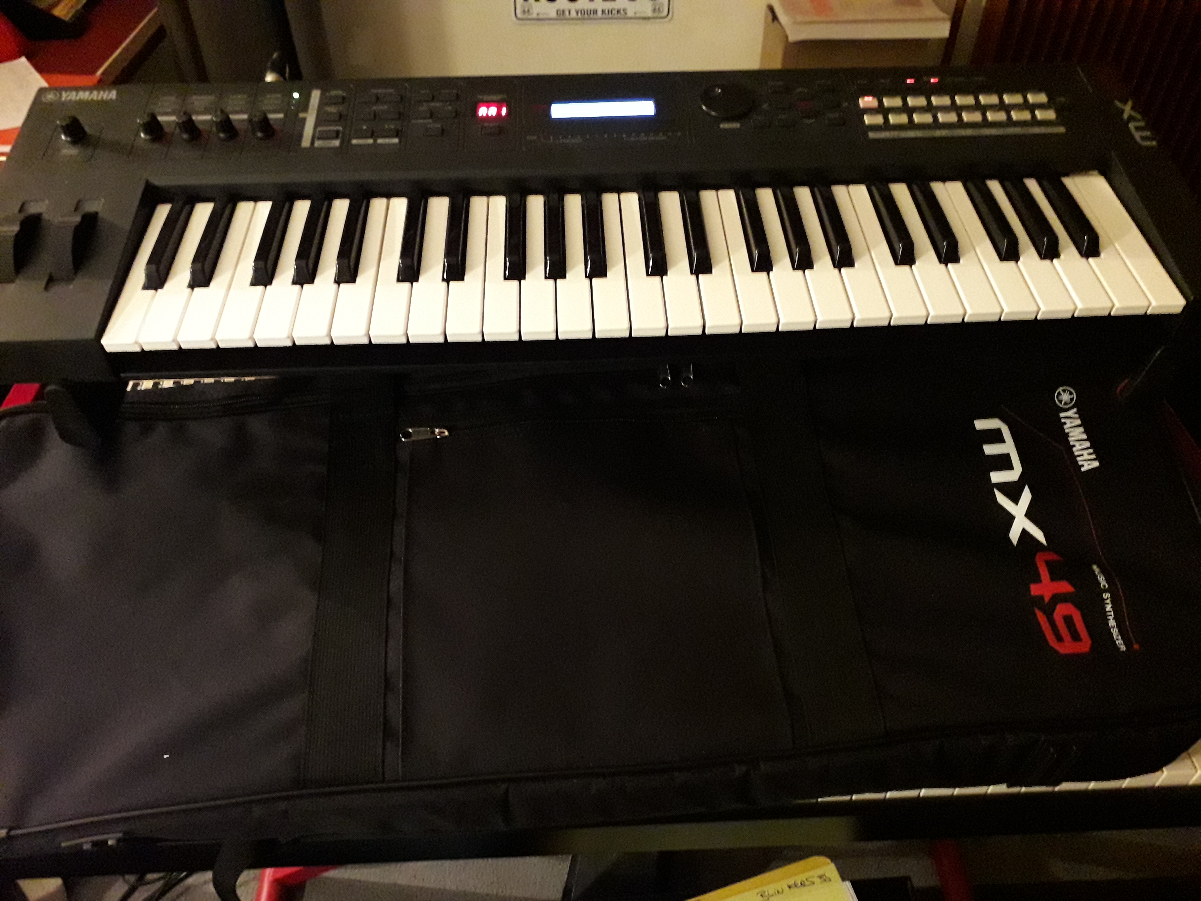 MX49 - Yamaha MX49 - Audiofanzine