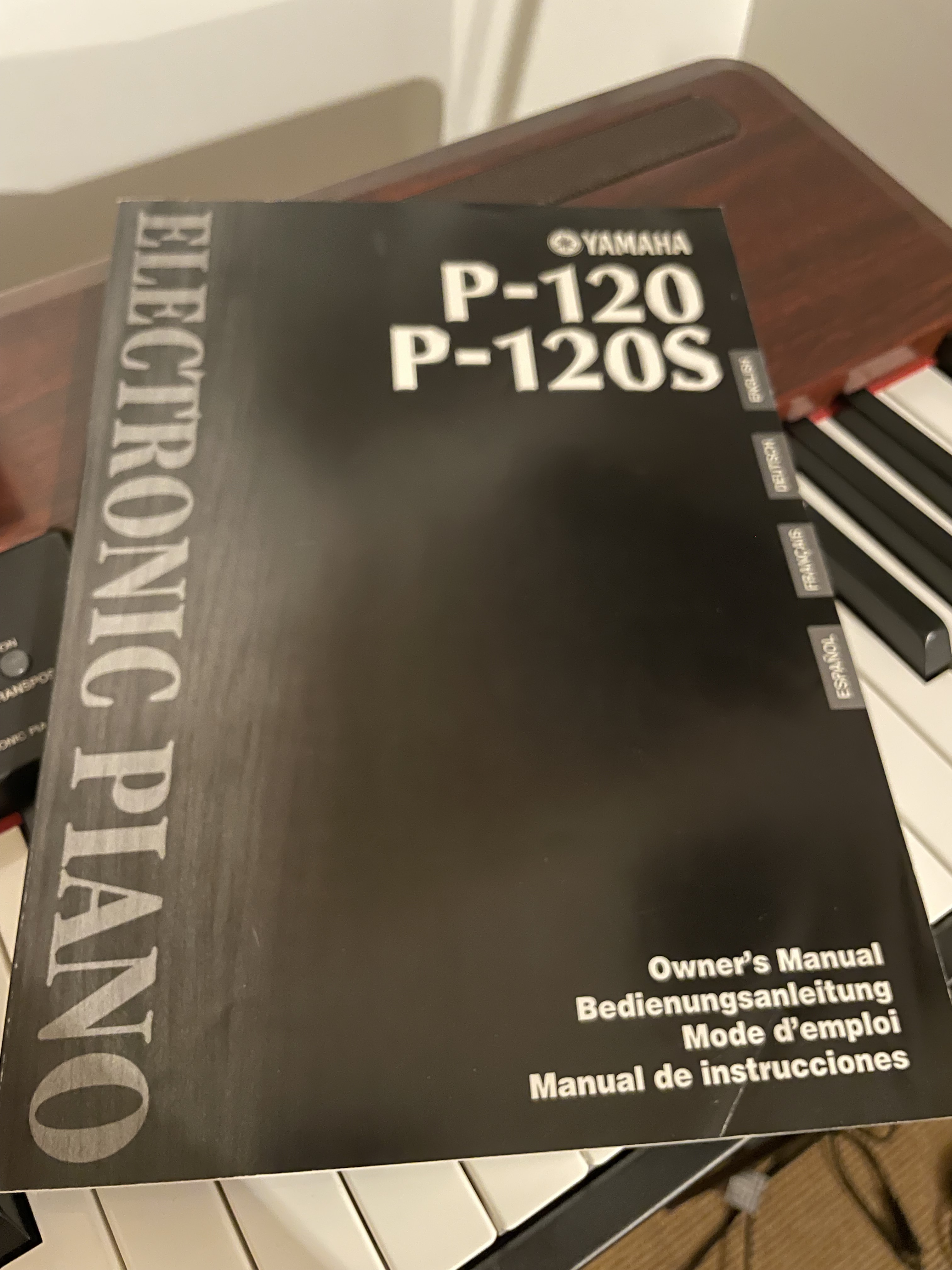 P-120 - Yamaha P-120 - Audiofanzine