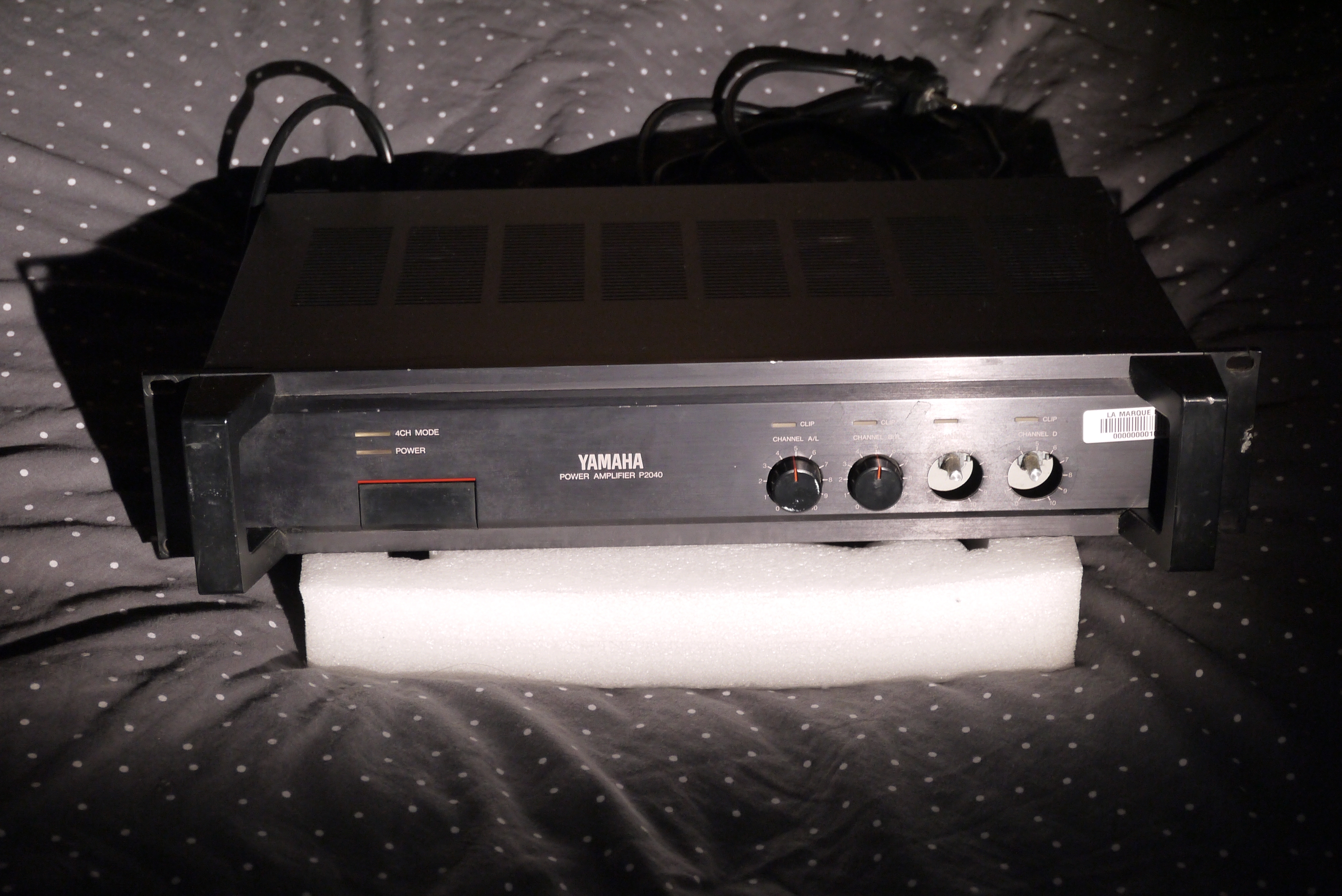 P2040 - Yamaha P2040 - Audiofanzine