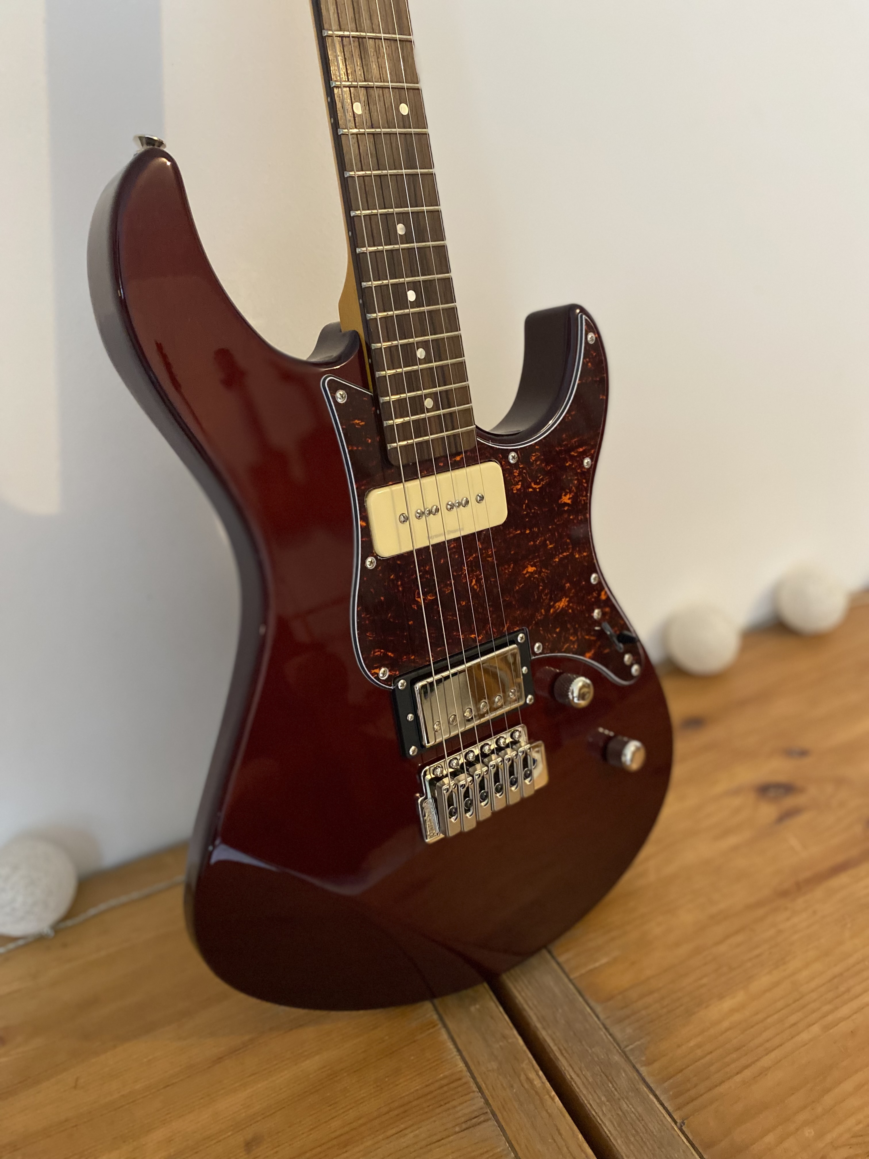 Pacifica PAC611VFM - Yamaha Pacifica PAC611VFM - Audiofanzine