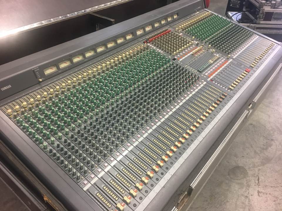 PM3500 40+4/8/2 - Yamaha PM3500 40+4/8/2 - Audiofanzine