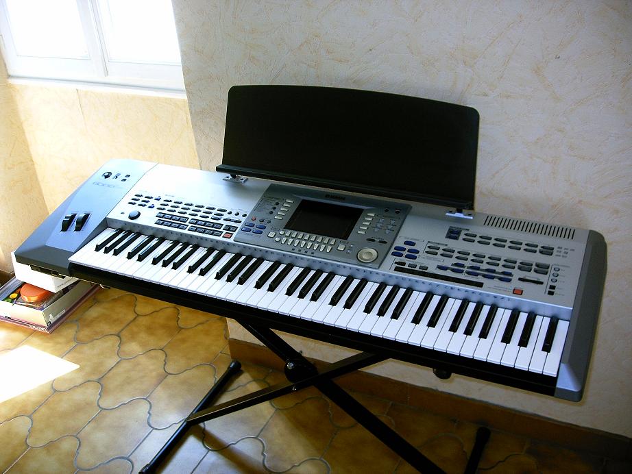 PSR-9000 Pro HD - Yamaha PSR-9000 Pro HD - Audiofanzine