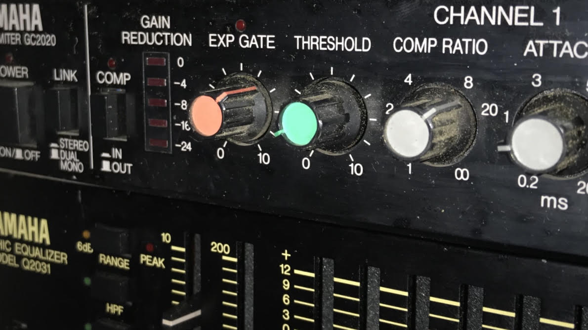 Q2031A - Yamaha Q2031A - Audiofanzine